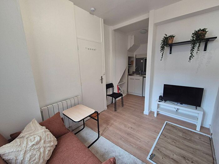 Appartement 1 pièce à louer à Hellemmes-Les Sarts, Lille