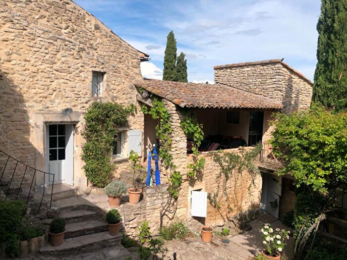 Maison à vendre - Goult - 7 pièces - 4 chambres