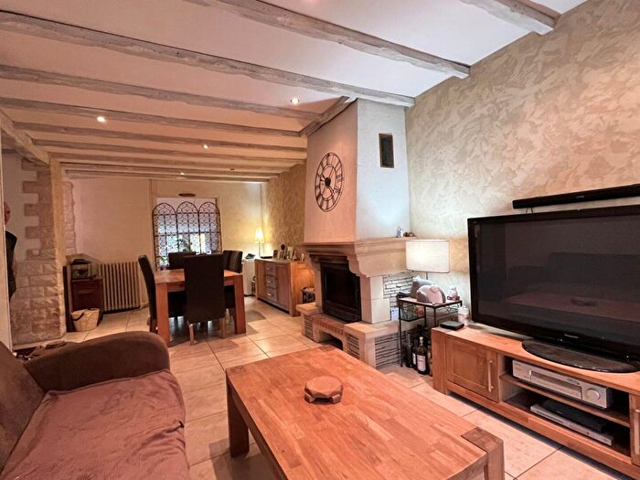 Maison à vendre - Noyon, Nord-Ouest - 5 pièces - 3 chambres