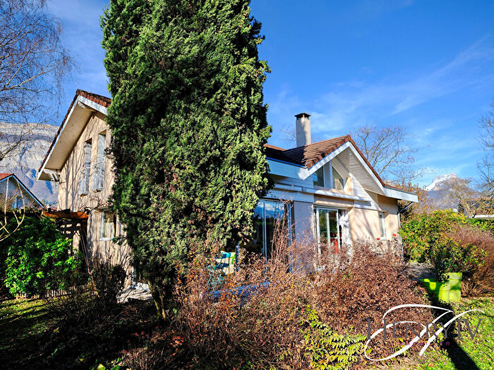 Maison à vendre - Meylan - 5 pièces - 4 chambres