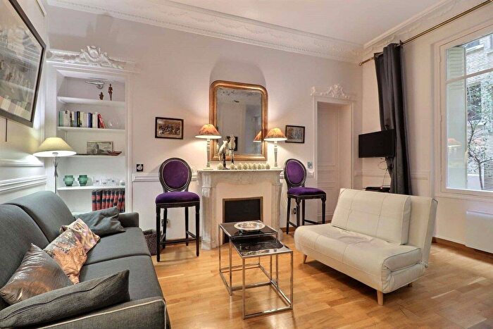 Appartement à louer - Porte Dauphine, Paris ème arrondissement - 1 pièce