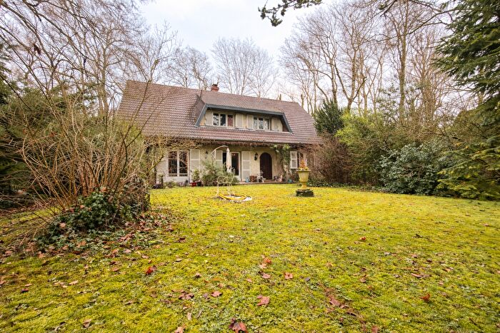 Maison à vendre - Chevigny-Saint-Sauveur - 8 pièces - 5 chambres