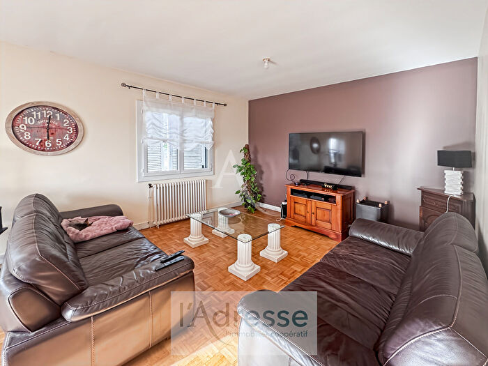 Maison à vendre - Puy-lévêque - 7 pièces - 3 chambres