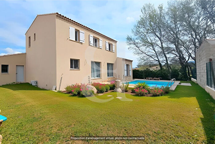 Maison à vendre - Mazan - 6 pièces - 5 chambres