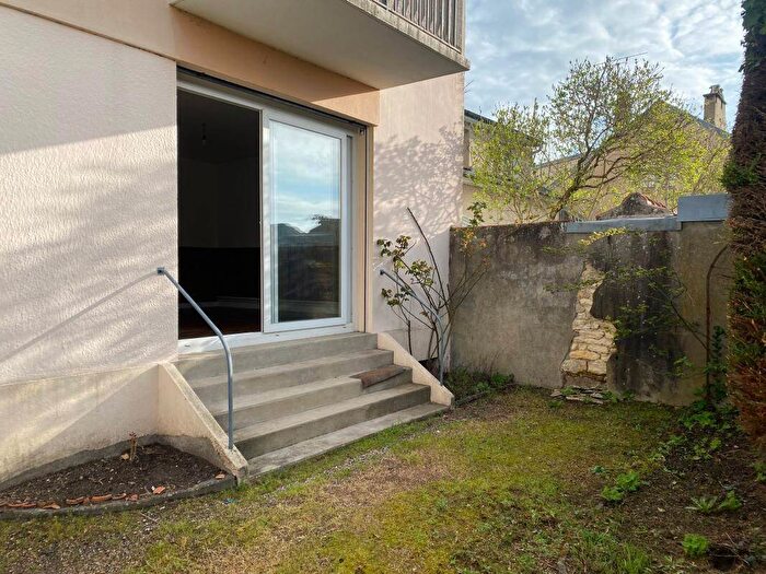 Appartement à louer - Victor Hugo, Nevers - 2 pièces - 1 chambre