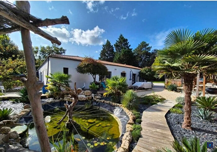 Maison 7 pièces à vendre à Le Grand-Village-Plage