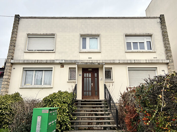 Appartement à vendre - Chilly-Mazarin, Centre-ville - 1 pièce