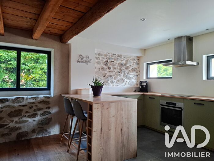 Vinzier - Maison 9 pièces à vendre