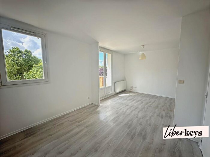 Appartement 2 pièces à vendre - Vaulx-en-Velin, Vaulx en Velin Sud