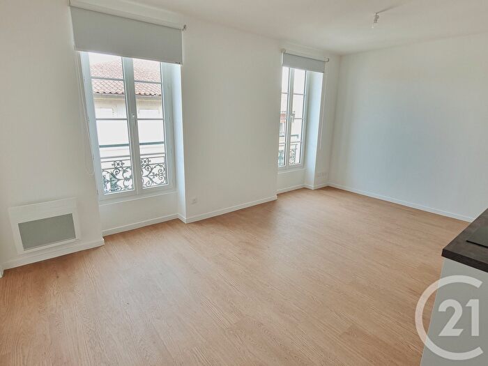 Appartement 2 pièces à Gaillac, Centre-ville, Hom, à louer