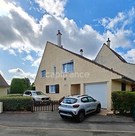 Maison à vendre - Breuillet - 5 pièces - 3 chambres