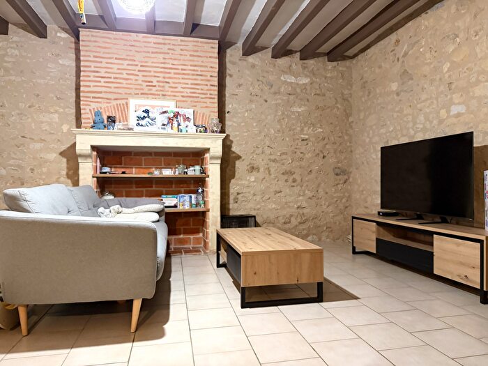 Maison à vendre - Loué - 4 pièces - 2 chambres