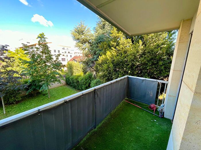 Saint-Maur-des-Fossés, Les Mûriers : Appartement 3 pièces à vendre