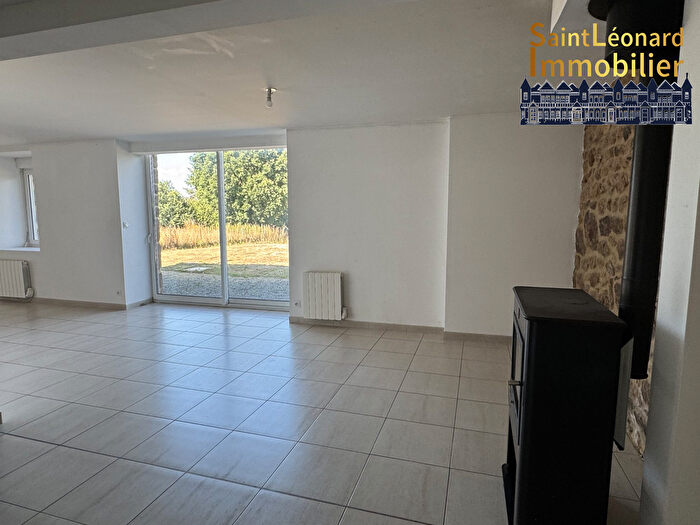 Maison à vendre - Fougères - 4 pièces - 3 chambres