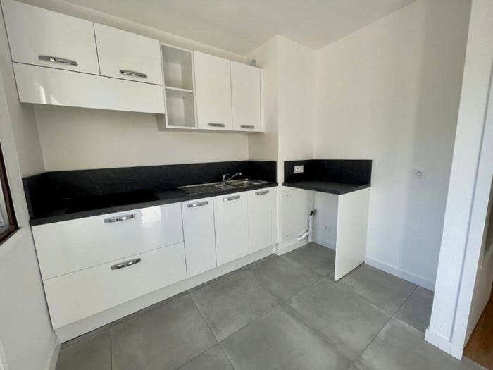 Appartement 2 pièces à Charpennes-Tonkin, Villeurbanne, à louer
