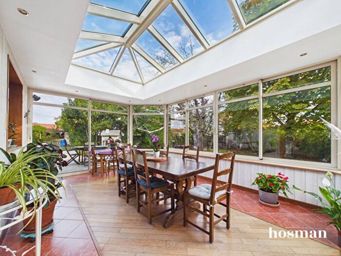 Saint-Julien-de-Concelles : Maison 9 pièces à vendre