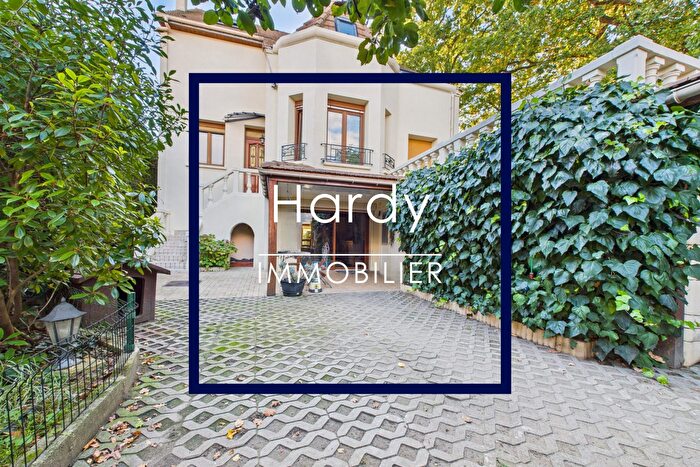 Maison à vendre - Conflans-Sainte-Honorine - 9 pièces - 6 chambres