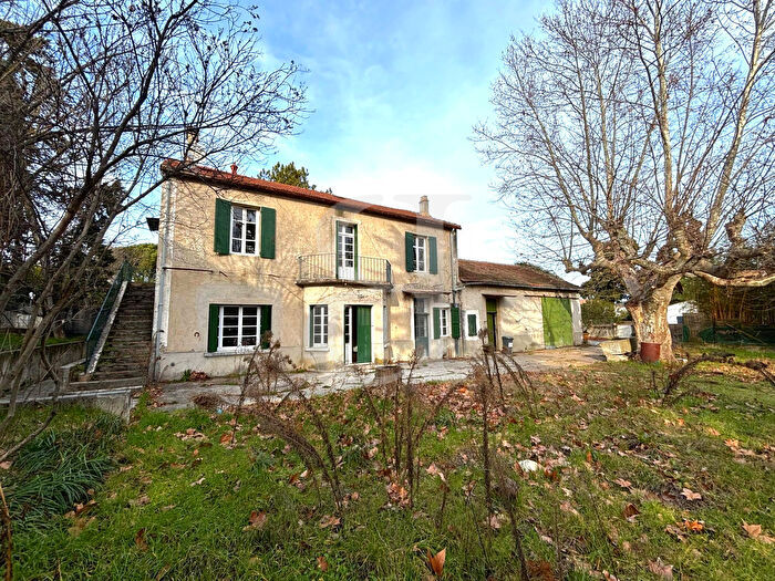 Maison à vendre - Vaison-la-Romaine - 7 pièces - 5 chambres