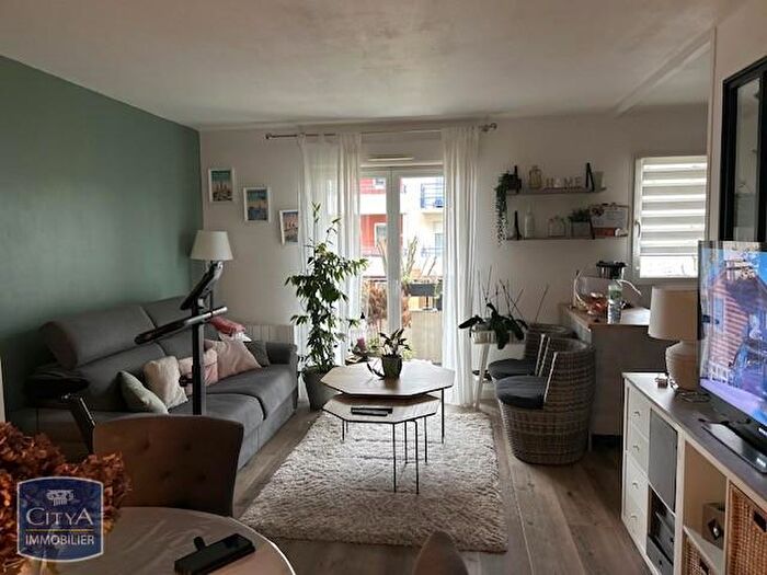 Appartement à louer - Pont-Audemer - 2 pièces - 1 chambre