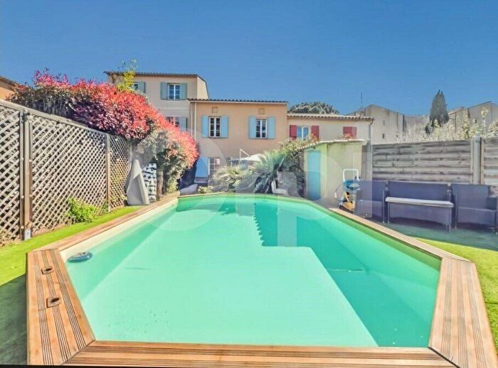 Maison à louer - Collobrières - 5 pièces - 4 chambres