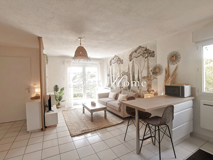 Appartement 2 pièces à louer à Nîmes, Vacquerolles, Golf