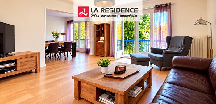 Maurepas, Les Bessières : Appartement 4 pièces à louer