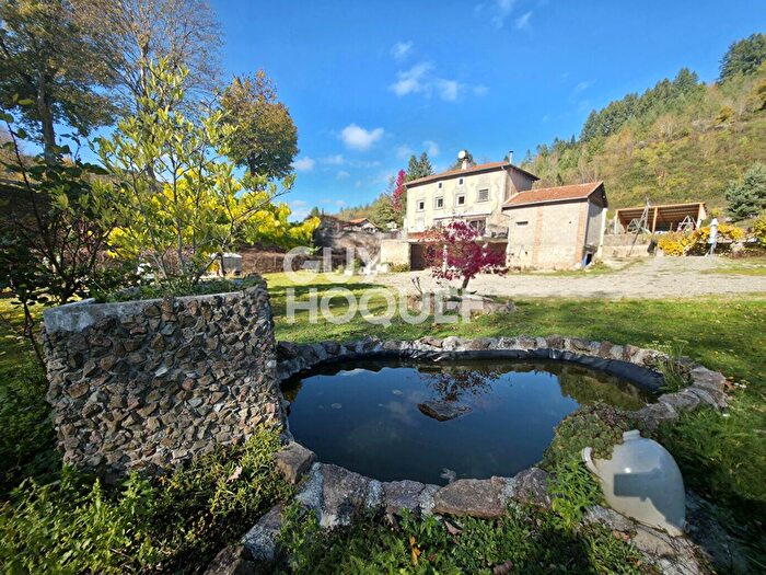 Maison à vendre - Saint-Priest-la-Vêtre - 6 pièces - 3 chambres