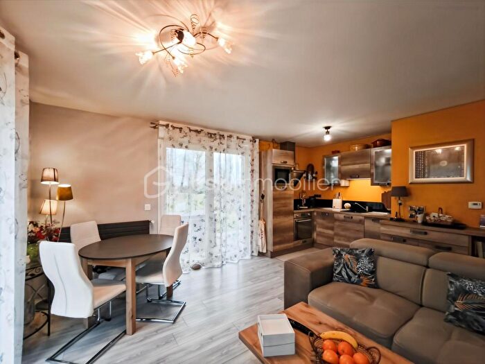 Appartement à vendre - Dammartin-en-Goële - 3 pièces - 2 chambres