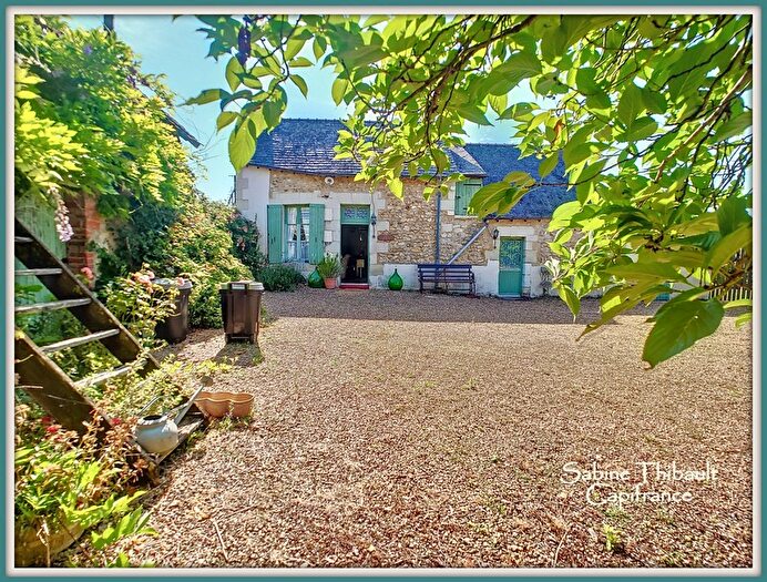 Maison à vendre - Noyant - 7 pièces - 5 chambres