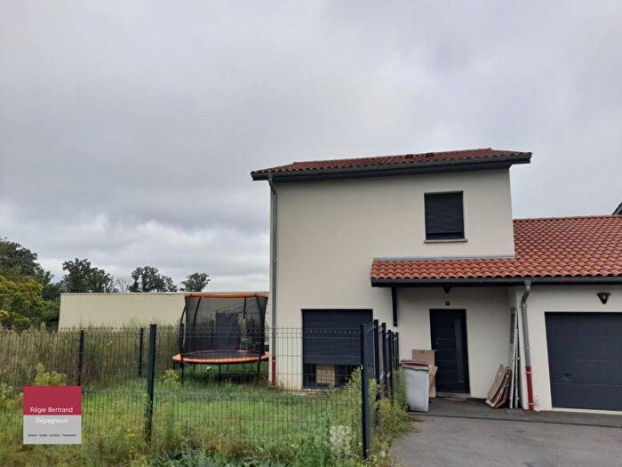 Maison 5 pièces à Montmerle-sur-Saône, à louer