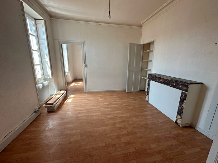 Appartement à vendre - Nîmes, Ecusson, Arènes - 3 pièces - 1 chambre