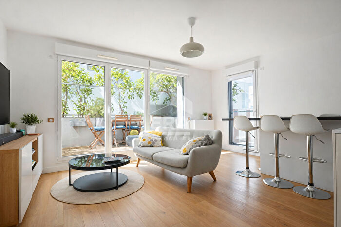 Issy-les-Moulineaux, Centre-ville, Corentin Celton, Les Varennes : Appartement 3 pièces à vendre