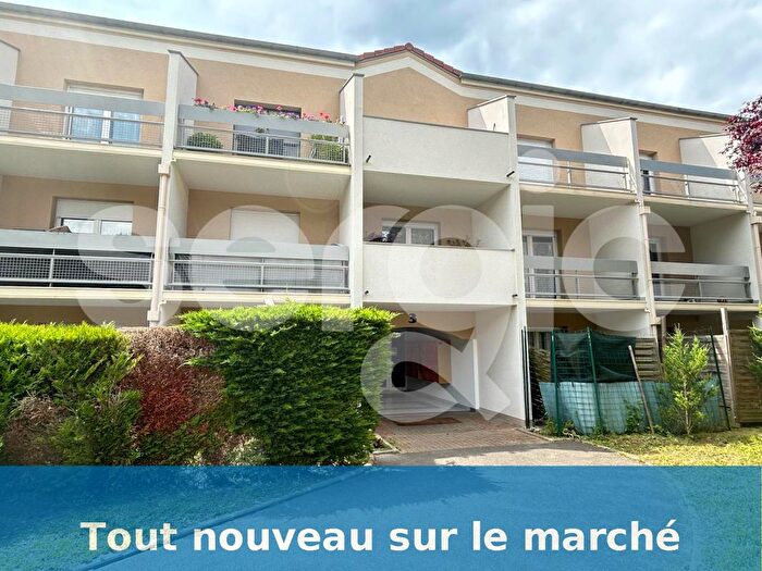 Appartement à louer - Saint-Germain-lès-Corbeil - 1 pièce