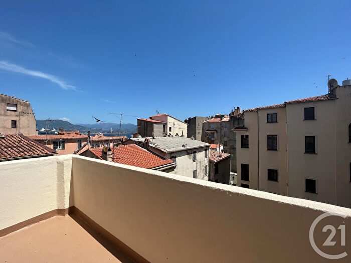 Appartement à louer - Ajaccio, Citadelle - 2 pièces - 1 chambre