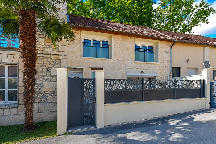 Blaincourt-lès-Précy - Maison 3 pièces à vendre