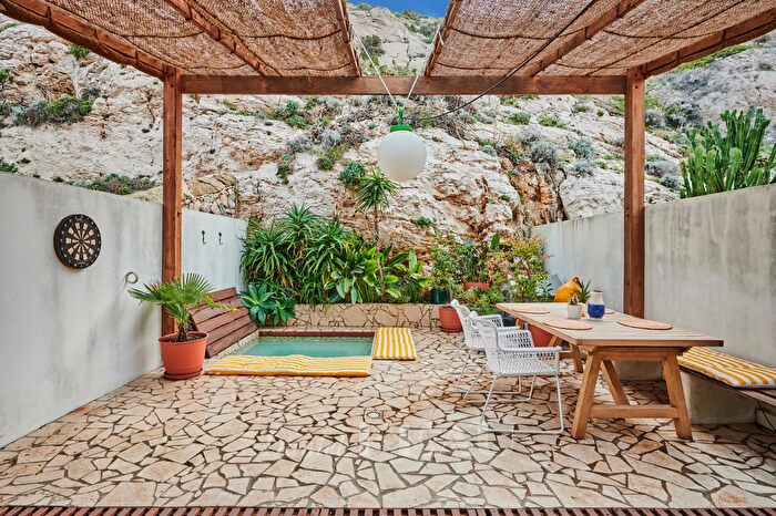 Appartement à vendre - Marseille e , Les Goudes - 3 pièces - 2 chambres