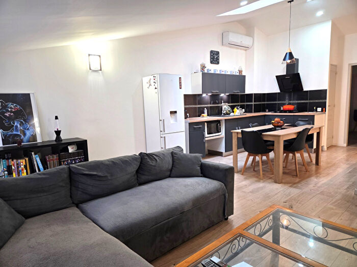 Maison à vendre - Solliès-Pont - 6 pièces - 4 chambres