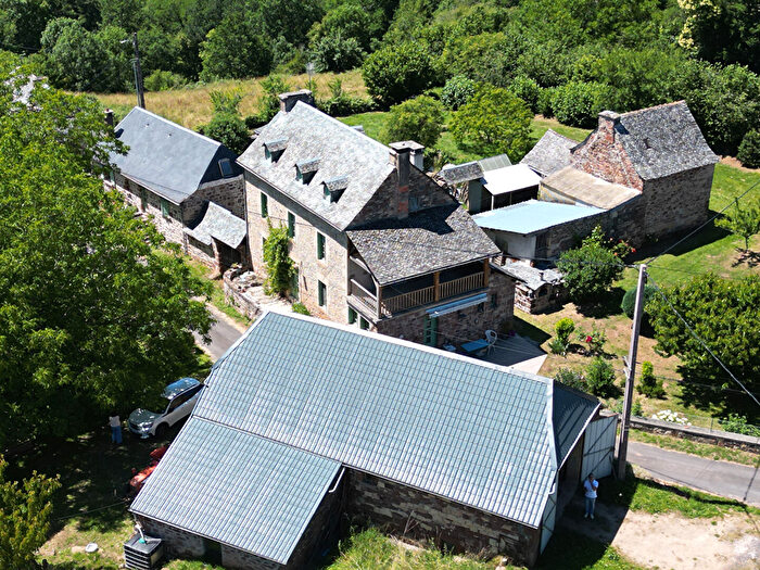 Maison 7 pièces à Espalion, à vendre
