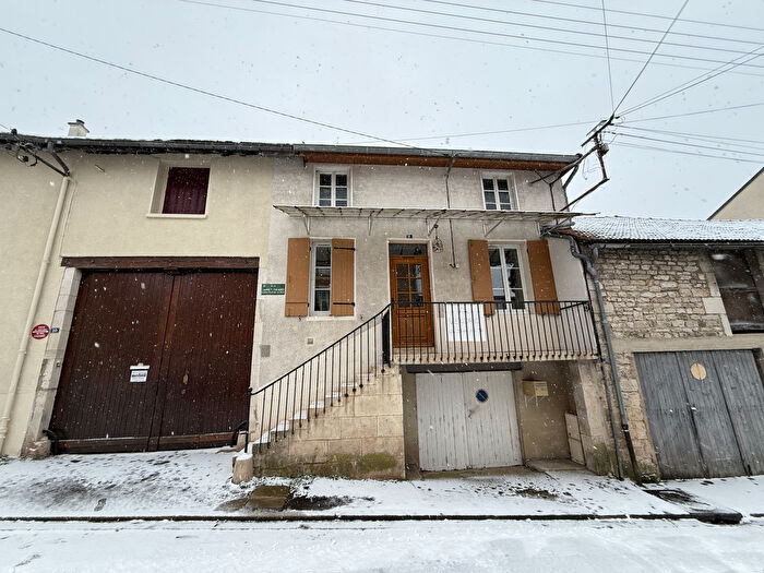 Maison à vendre - Montbard - 4 pièces - 2 chambres
