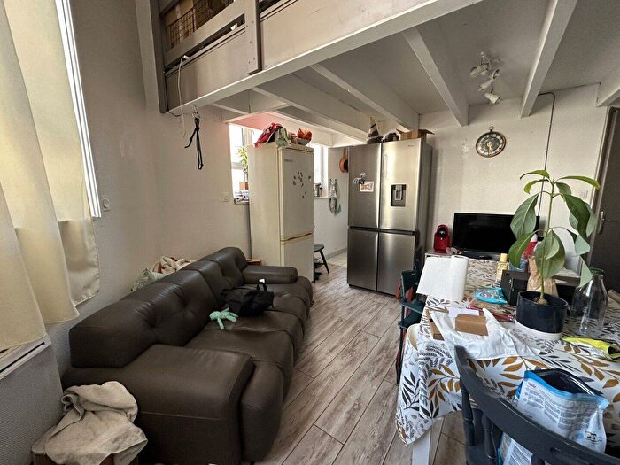 Appartement à louer - Arquebuse, Dijon - 2 pièces - 1 chambre