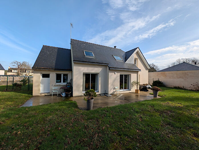 Maison à vendre - Pont-Scorff - 6 pièces - 4 chambres