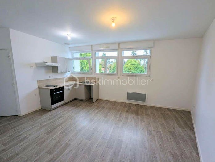 Rille-Saint Sulpice, Fougères : Appartement 2 pièces à louer