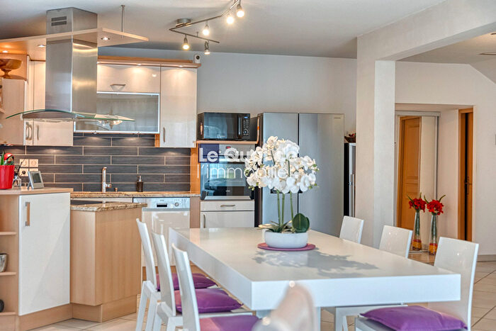 Maison à vendre - Saint-Siméon-de-Bressieux - 6 pièces - 3 chambres