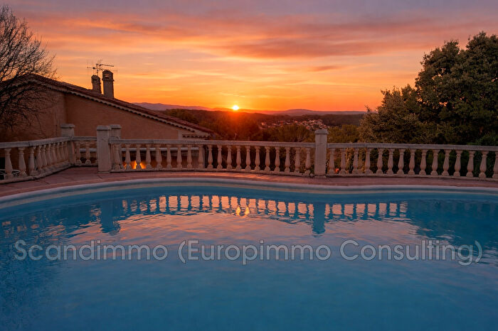 Maison à vendre - Carcès - 6 pièces - 4 chambres