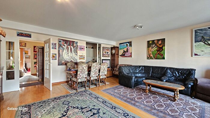 Appartement à vendre - Niort, Centre-ville - 3 pièces - 2 chambres