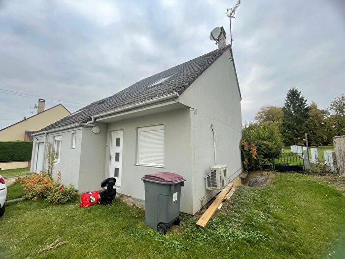 Maison à louer - Lesdins - 5 pièces - 3 chambres