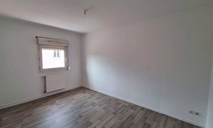 Appartement à louer - Sud Est, Unieux - 2 pièces - 1 chambre