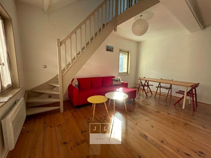 Appartement à louer - Vieux Lille - 2 pièces - 1 chambre