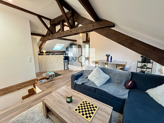 Appartement à vendre - Aix-les-Bains, Est - 3 pièces - 2 chambres