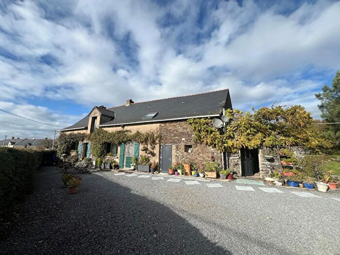 Maison à vendre - Issé - 5 pièces - 3 chambres